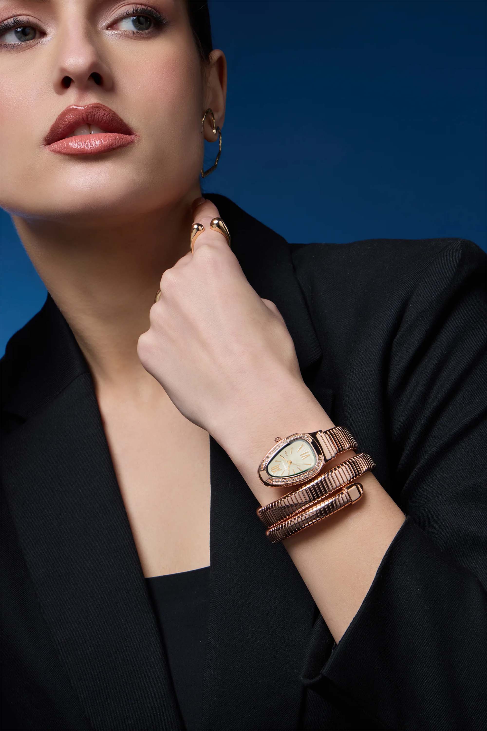 Le Serpent | Golden Cream Serpenti Watch | A Bovbo Edition Watch – Zivanche